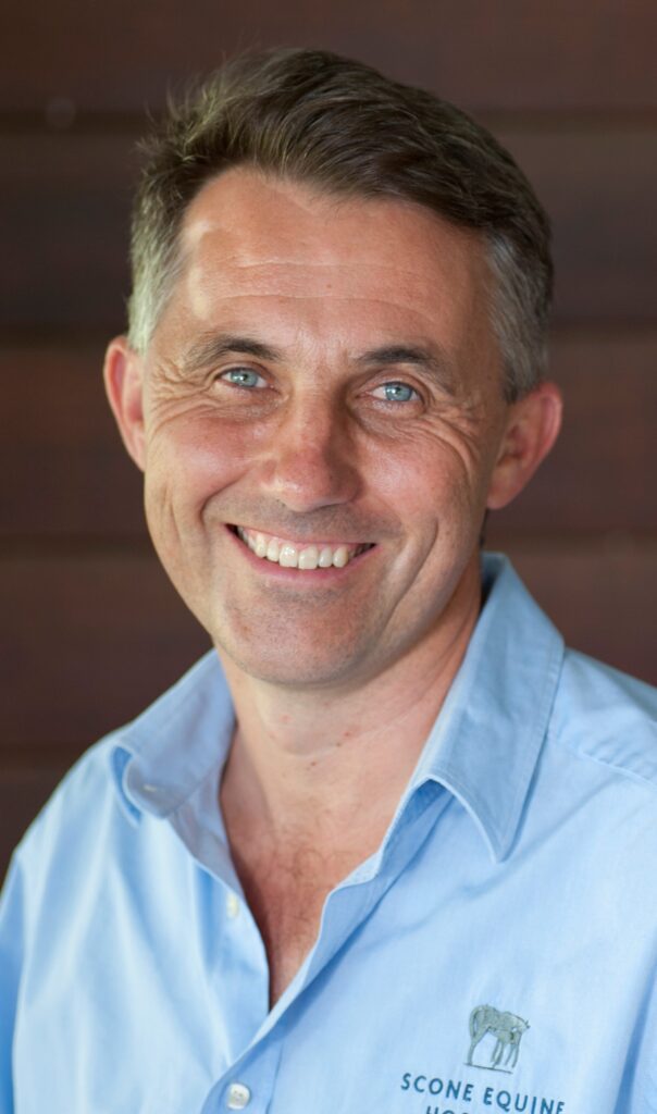 Dr Angus Adkins awarded EVA Award for Excellence in the Equine ...